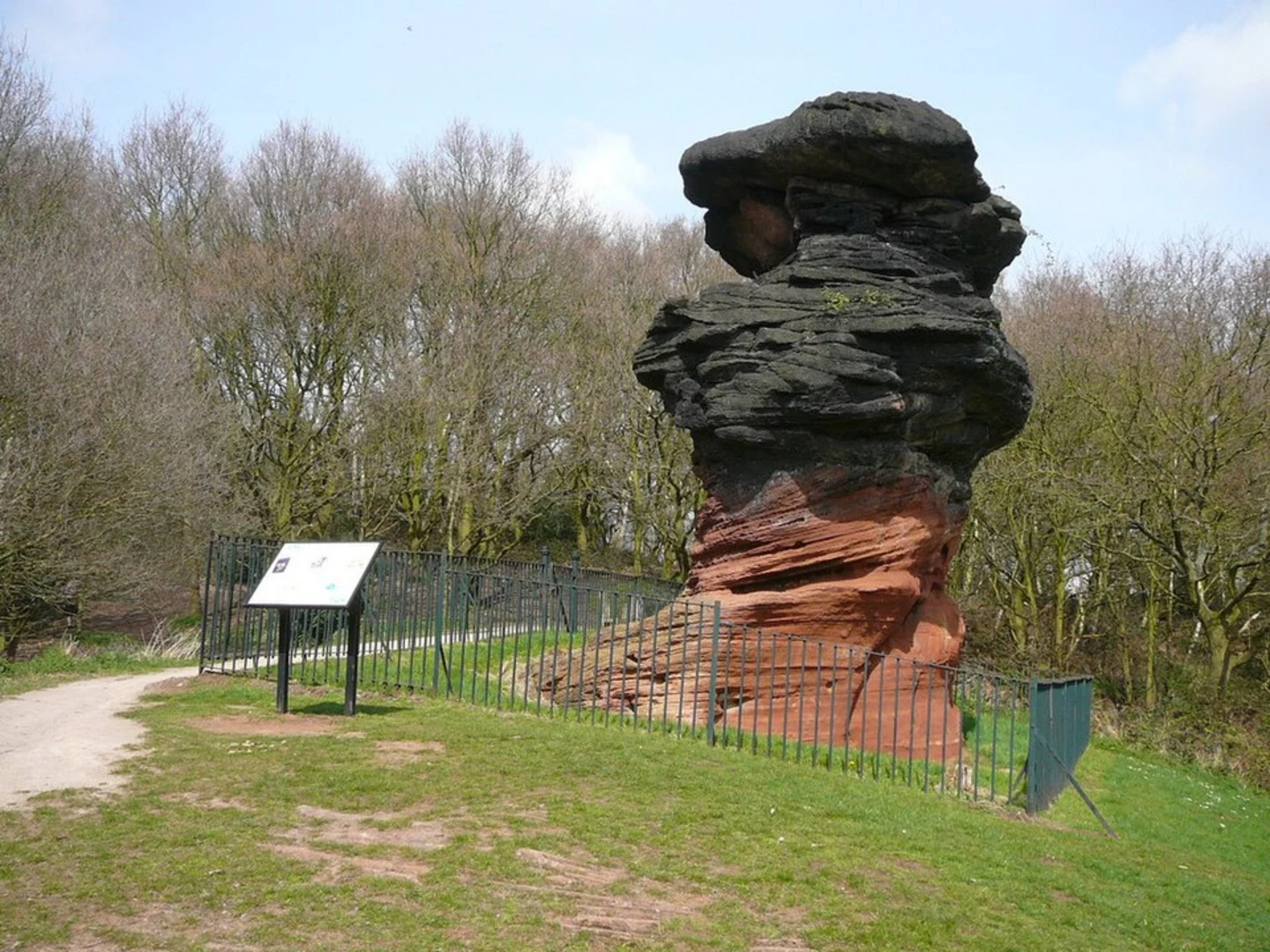 Hemlock Stone Open Space, Nottingham Canal LNR and Wollaton Park Loop